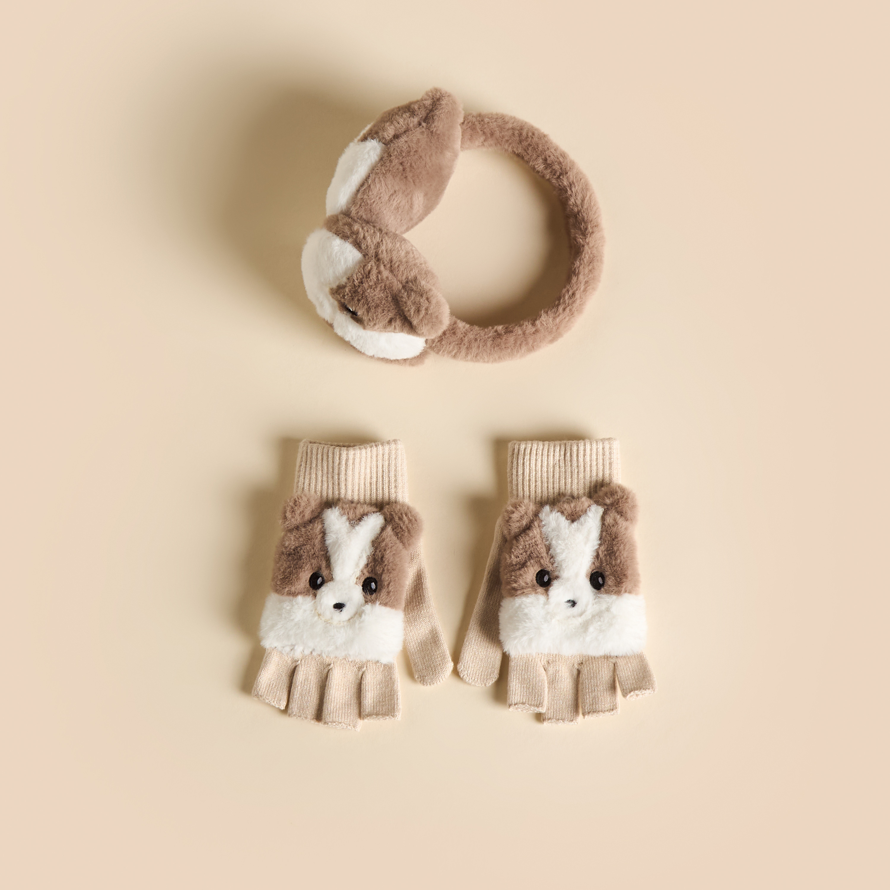 Shop Applique Accent Ear Muff and Gloves Set Online | Max Qatar
