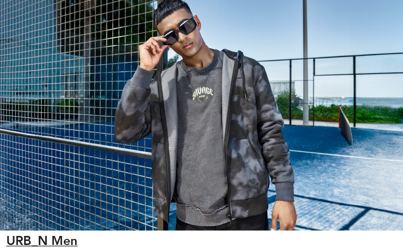 Online Shopping at Max