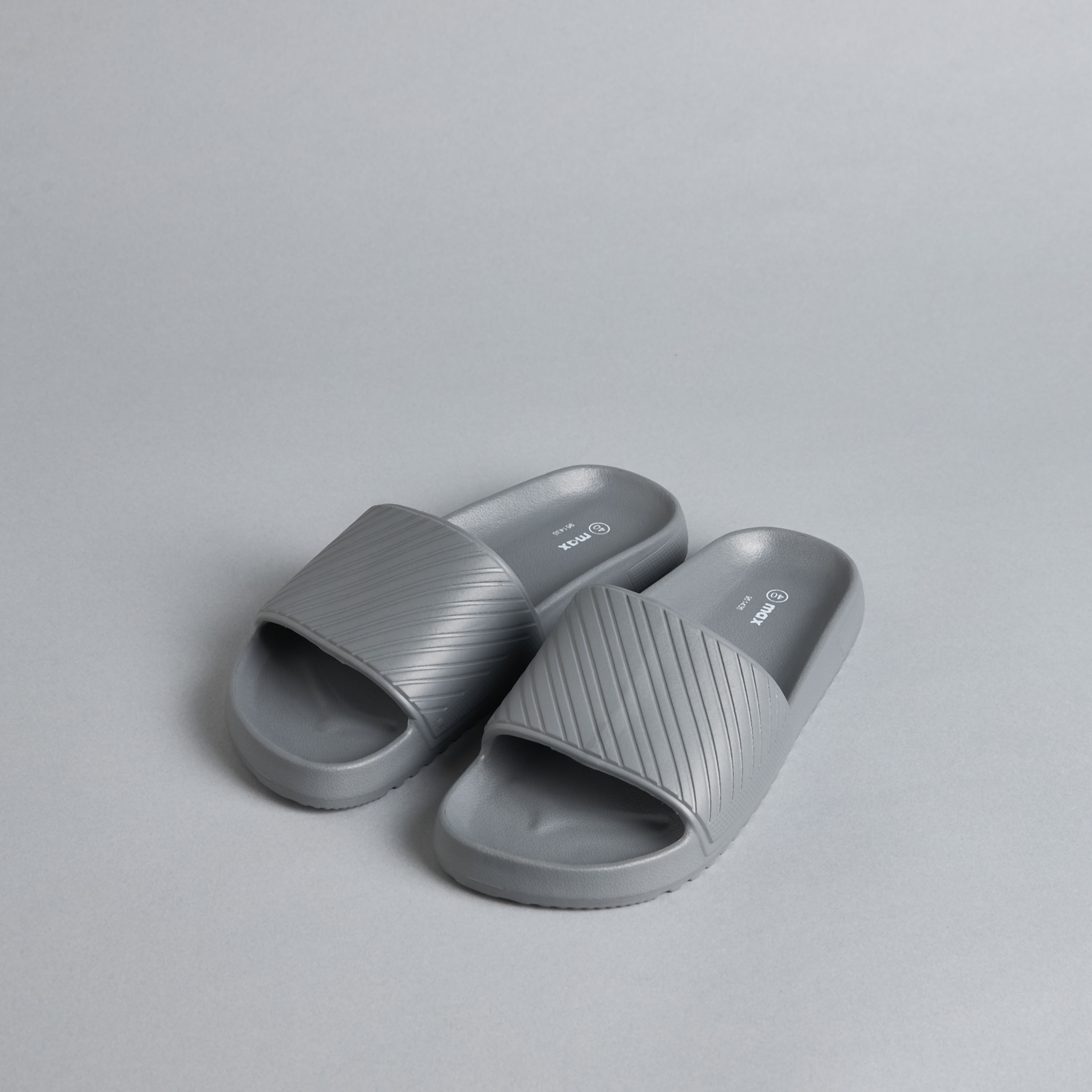 Shop Textured Slides Online | Max UAE