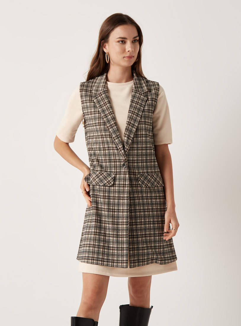 Shop Checked Sleeveless Longline Blazer With Notch Lapel Online Max Uae