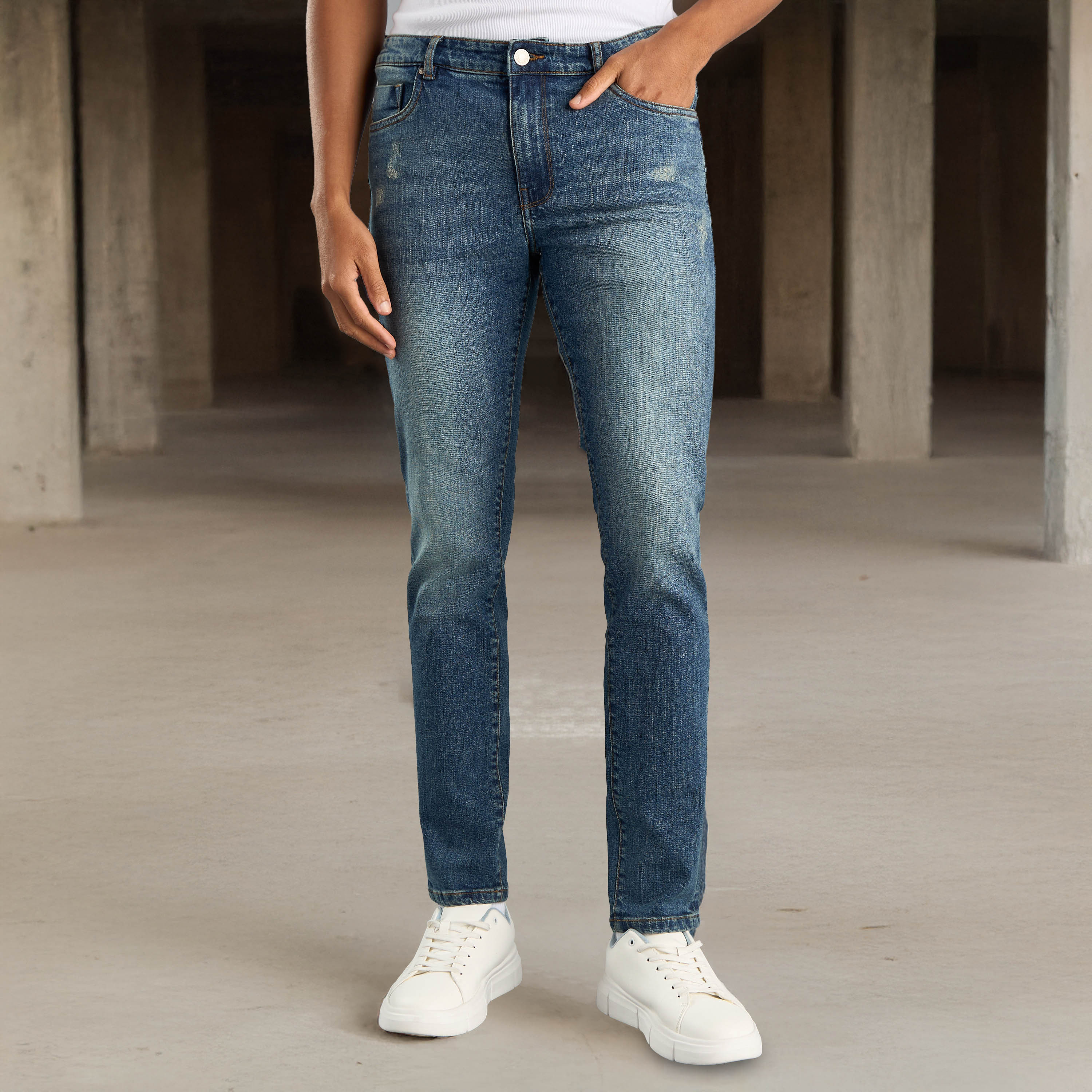 Shop Skinny Fit Jeans Online | Max UAE