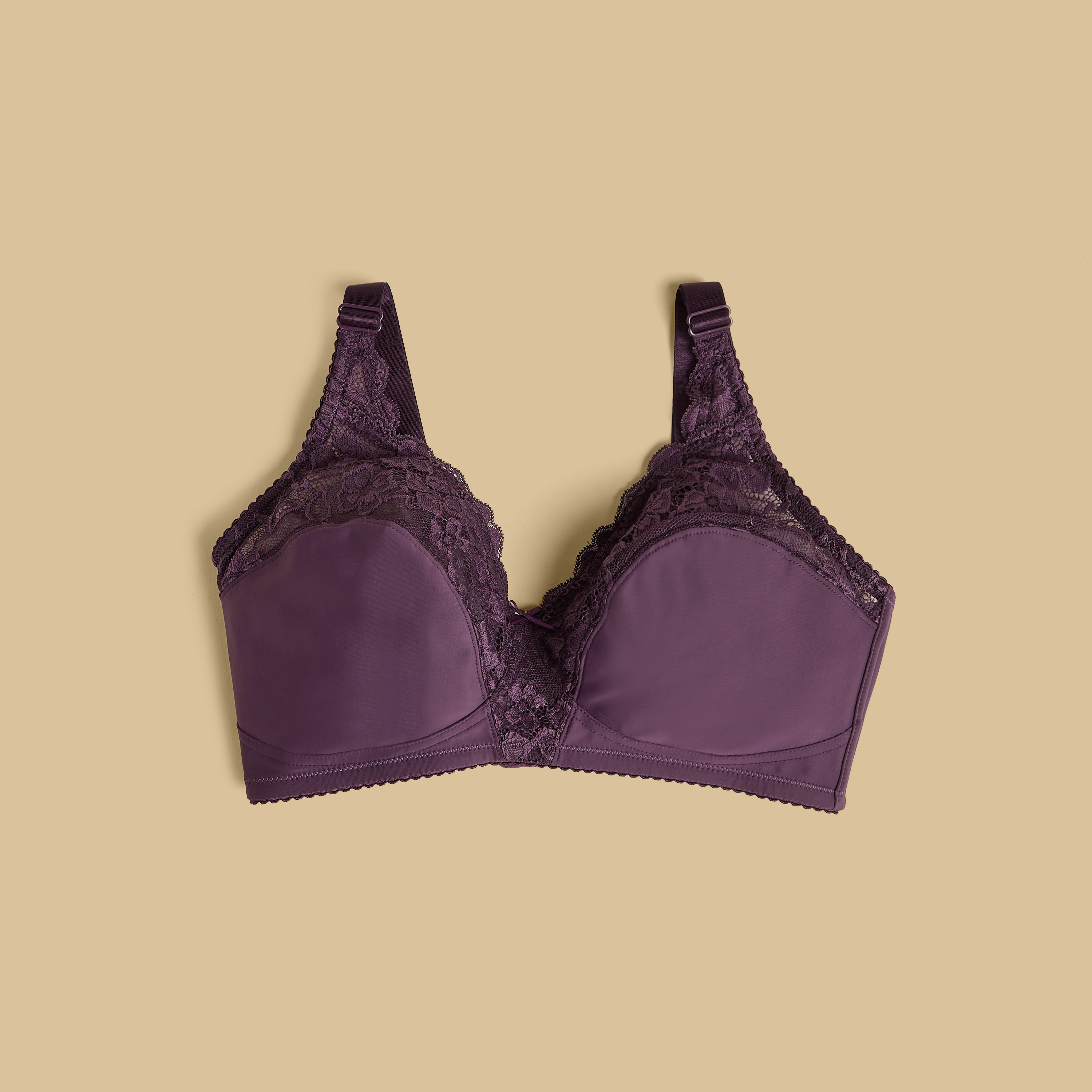 Shop Lace Non-Padded Non-Wired Bra Online | Max KSA